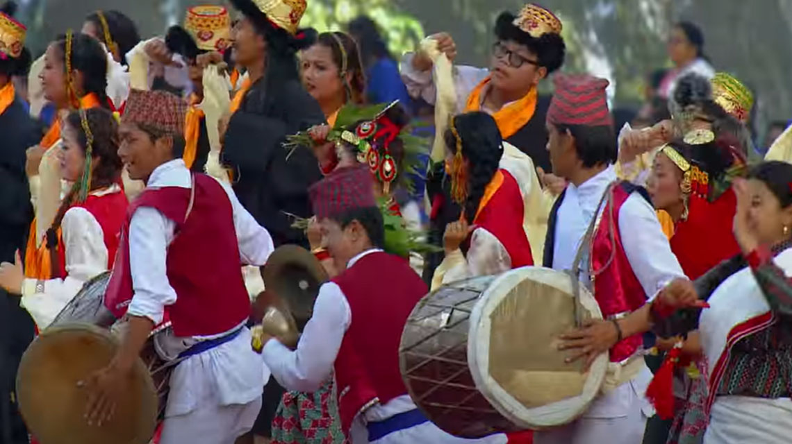 सुनिन छाडे गाउँघरमा दोहोरीको भाका | Nepal Naksa